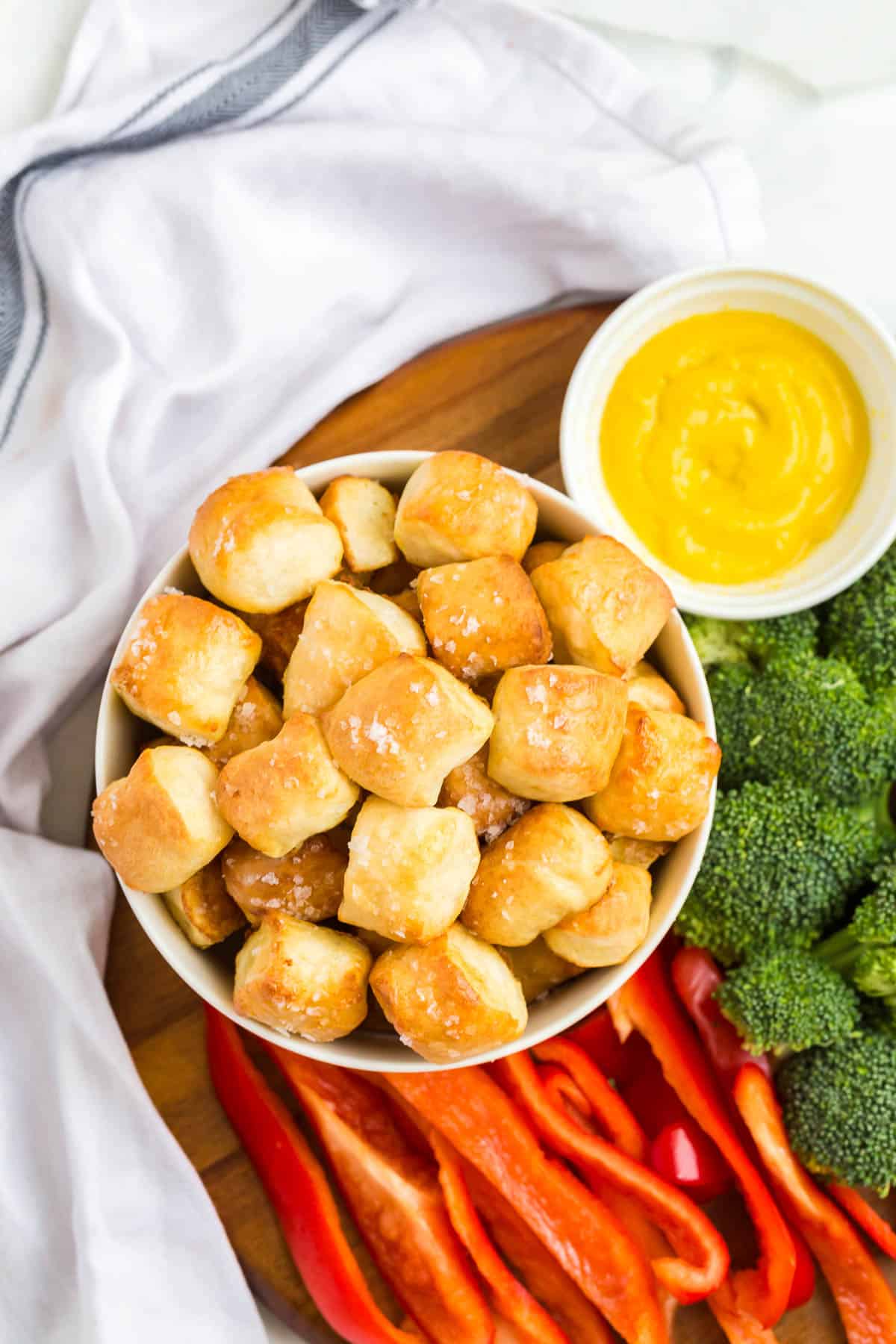 3 Ingredient Pretzel Bites No Self Rising Flour Party Food Favorites