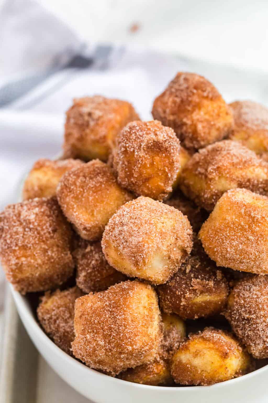 Easy Cinnamon Sugar Pretzel Bites (No Yeast) | Party Food Favorites