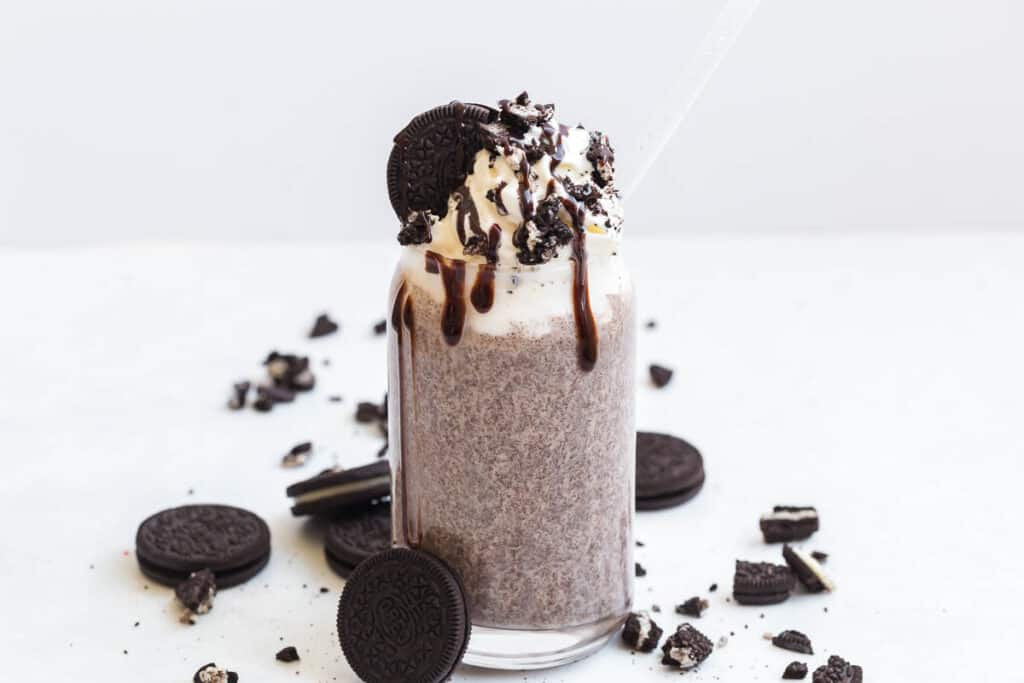 Vanilla Mint Milkshake (Shamrock Shake) | Party Food Favorites