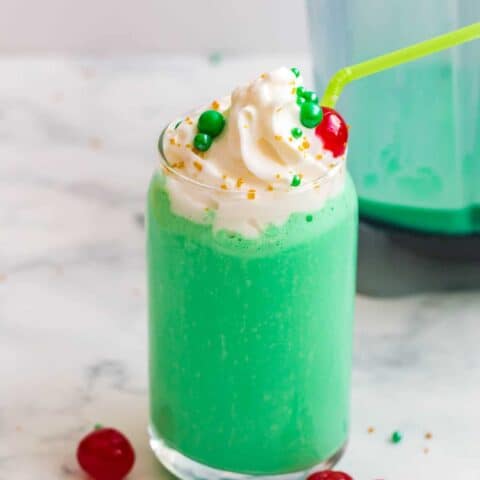 Vanilla Mint Milkshake (Shamrock Shake) | Party Food Favorites